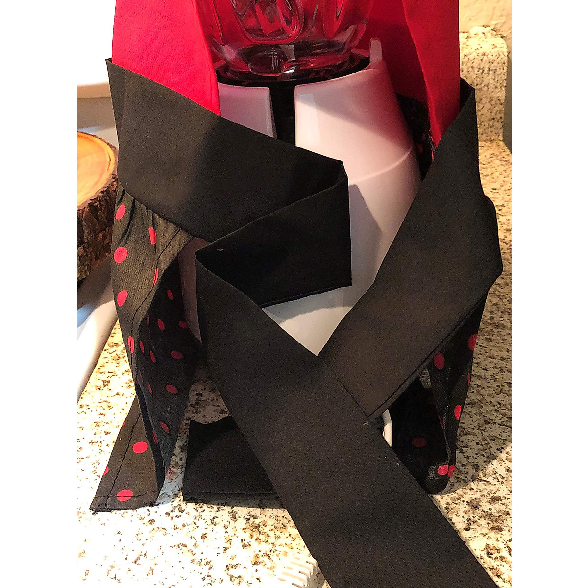 Blender Cover for OSTER. Kitchen design: Lady Bug/Black-Red Dots. Dress for blender-Ribbons to make your own adjustable bow.