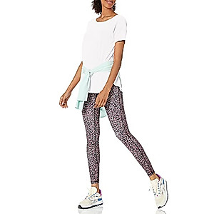 Amazon Essentials Women's Studio Relaxed-Fit Lightweight Crewneck T-Shirt (Available in Plus Size), White, Large