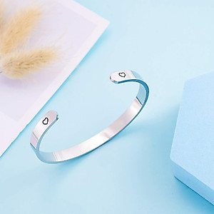 LParkin One Day Closer Bracelet Deployment Gift Military Jewelry Gifts for Wife Girlfriend Long Distance Relationship Jewelry