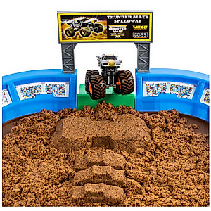 Monster Jam, Monster Dirt Arena 24-inch Playset with 2lbs of Monster Dirt and Exclusive 1:64 Scale Die-Cast Monster Jam Truck