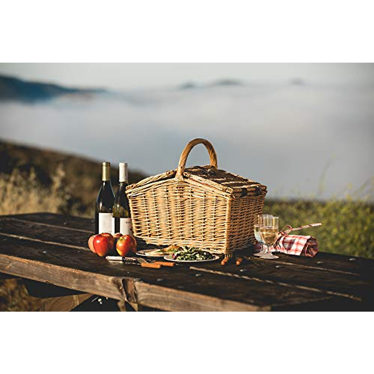 PICNIC TIME Piccadilly Picnic Basket - Romantic Picnic Basket for 2 with Picnic Set, (Red & White Plaid Pattern)