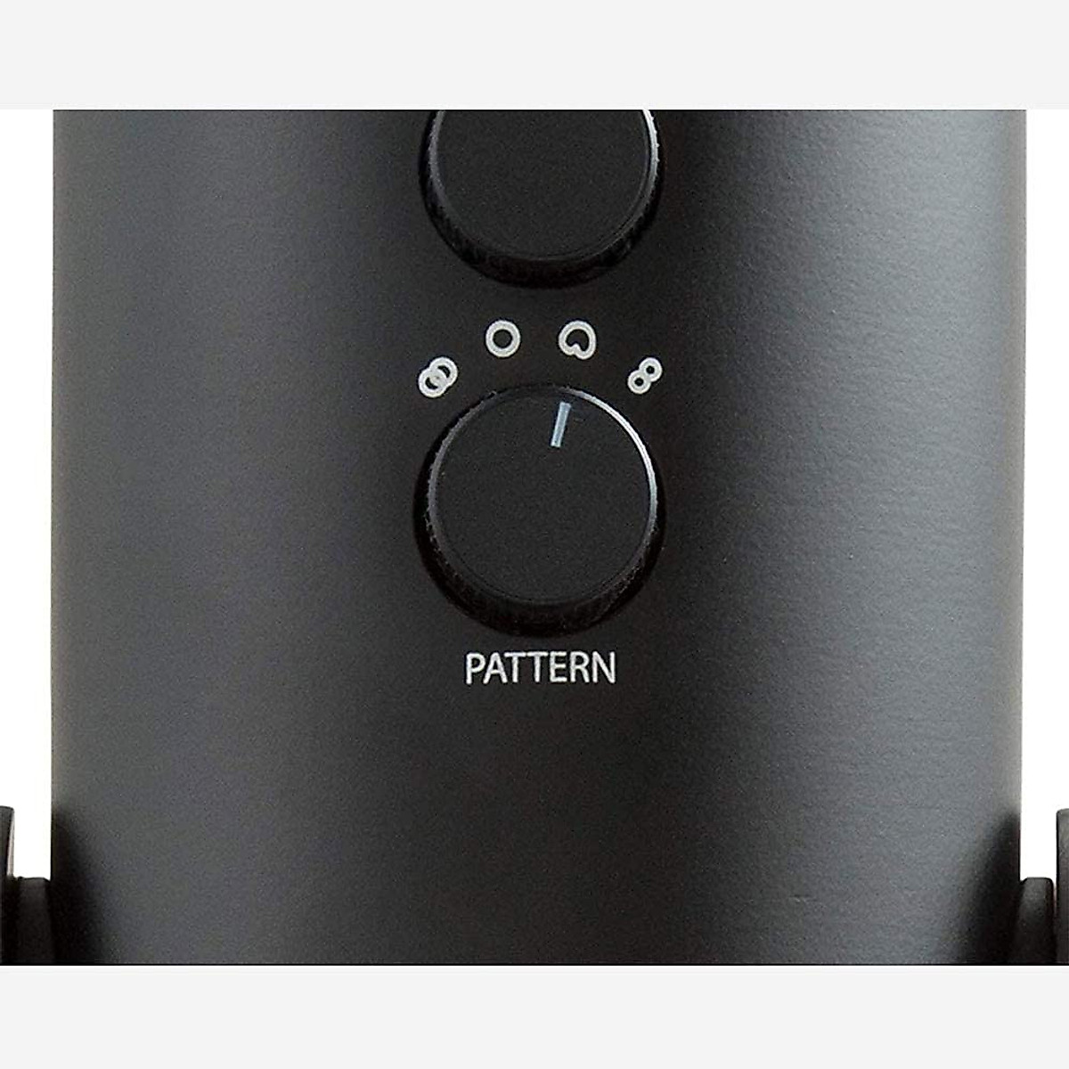 Blue Yeti Blackout USB Professional Multi-Pattern USB Microphone Plus Pack Bundle with Presonus StudioOne 5 Artist DAW, iZotope RX Elements Plug-in and Groover 3 Tutorials 3-Month Subscription