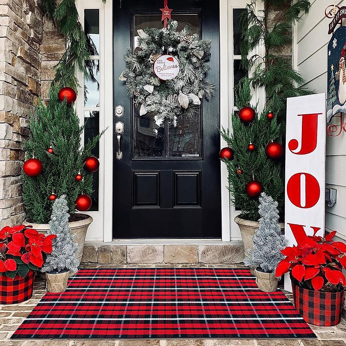 YINLUMY Christmas Buffalo Plaid Outdoor Doormat 23.6” x 51.2 Black/Red Checkered Rug,Cotton Hand-Woven Washable Front Layered Door Mats Reversible Fall Porch Rug for Farmhouse/Entryway/Patio