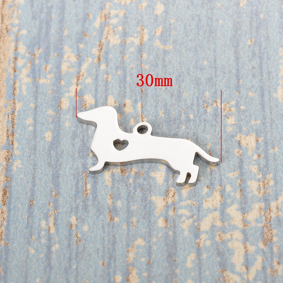 HOUSWEETY 1pc Stainless Steel Dachshund Pendant Keychains Key Rings Pets Jewelry Women Charms Gift 3x1.6cm