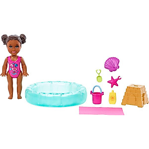 Barbie Skipper Babysitters Inc Small Doll & Accessories Playset with Brunette Doll, Swimming Pool & Water-Themed Pieces