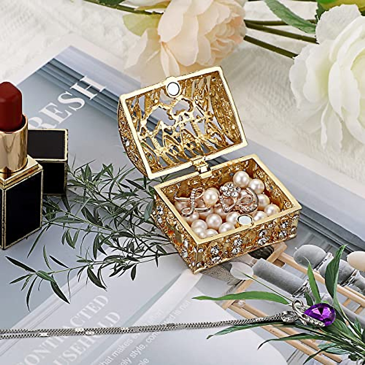 ELLDOO Crystal Treasure Chest Box Floral Engraved Jewelry Box Wedding Box Keepsake Box Ring Earring Small Trinket Storage Organizer Box for Girls Women Wedding Brithday Gift, Gold