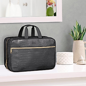 Dot&Dot Leather Hanging Travel Toiletry Bag for Women - Large Travel Toiletries Bags for Women - Travel Bags for Women Toiletry and Makeup - Makeup Travel Bag Organizer - Toiletry Travel Bag Women