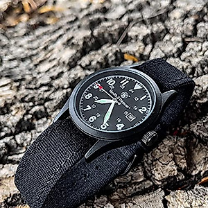 Smith & Wesson Men's Military Watch, 3 Interchangeable Canvas Straps, 3 ATM Water Resistant, Date Display, Scratch Resistant Glass, Suitable for Outdoor Activities, Swimming, 38 mm, Father's Day Gift