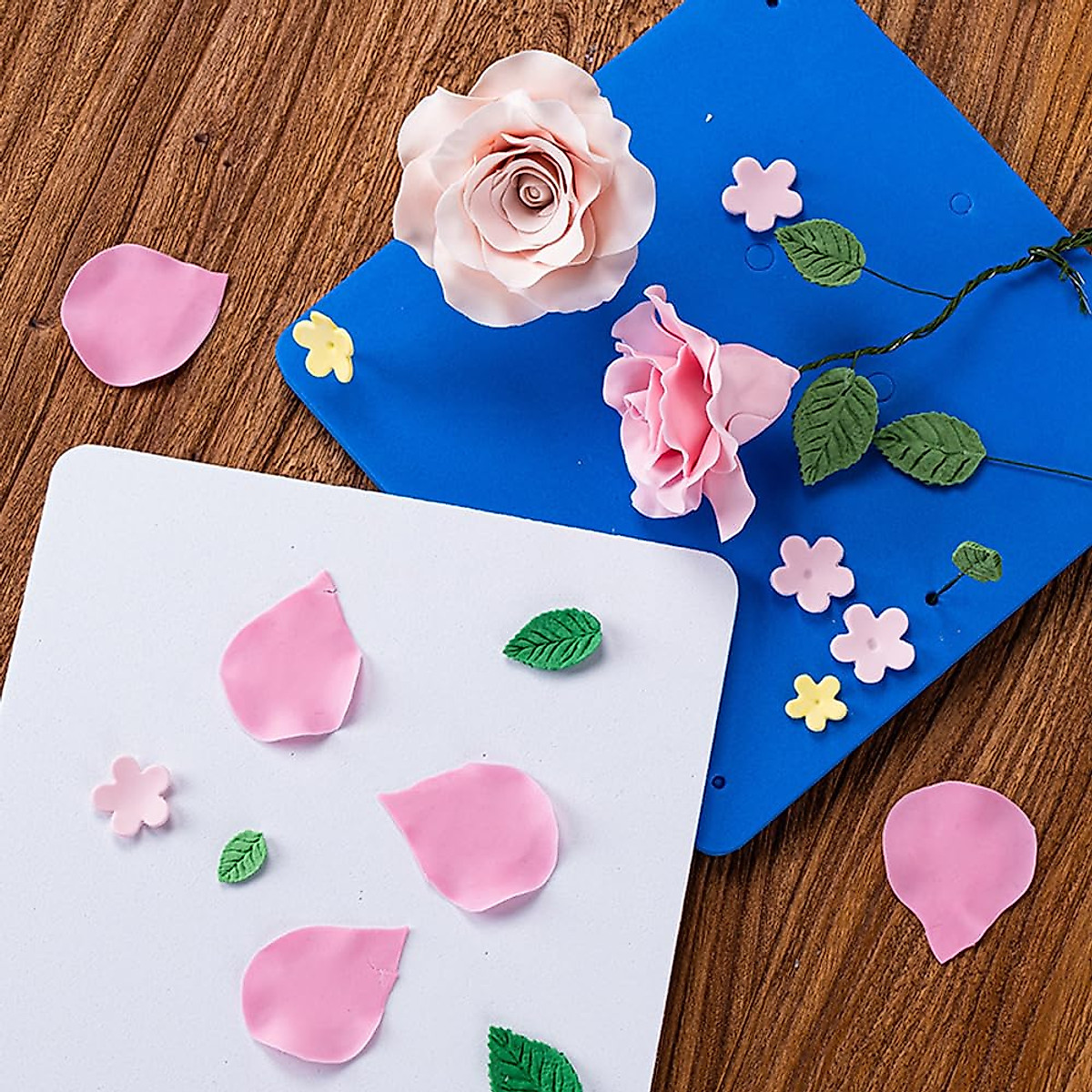 2Pcs Square Fondant Foam Pad 12 Holes Sugar Flower Sponge Pad Mat Sugar Flower Fondant Gumpaste Chocolate Modelling Drying Pad Tray Tools for Baking Cake Decoration DIY Sugarcraft Clay Supplies