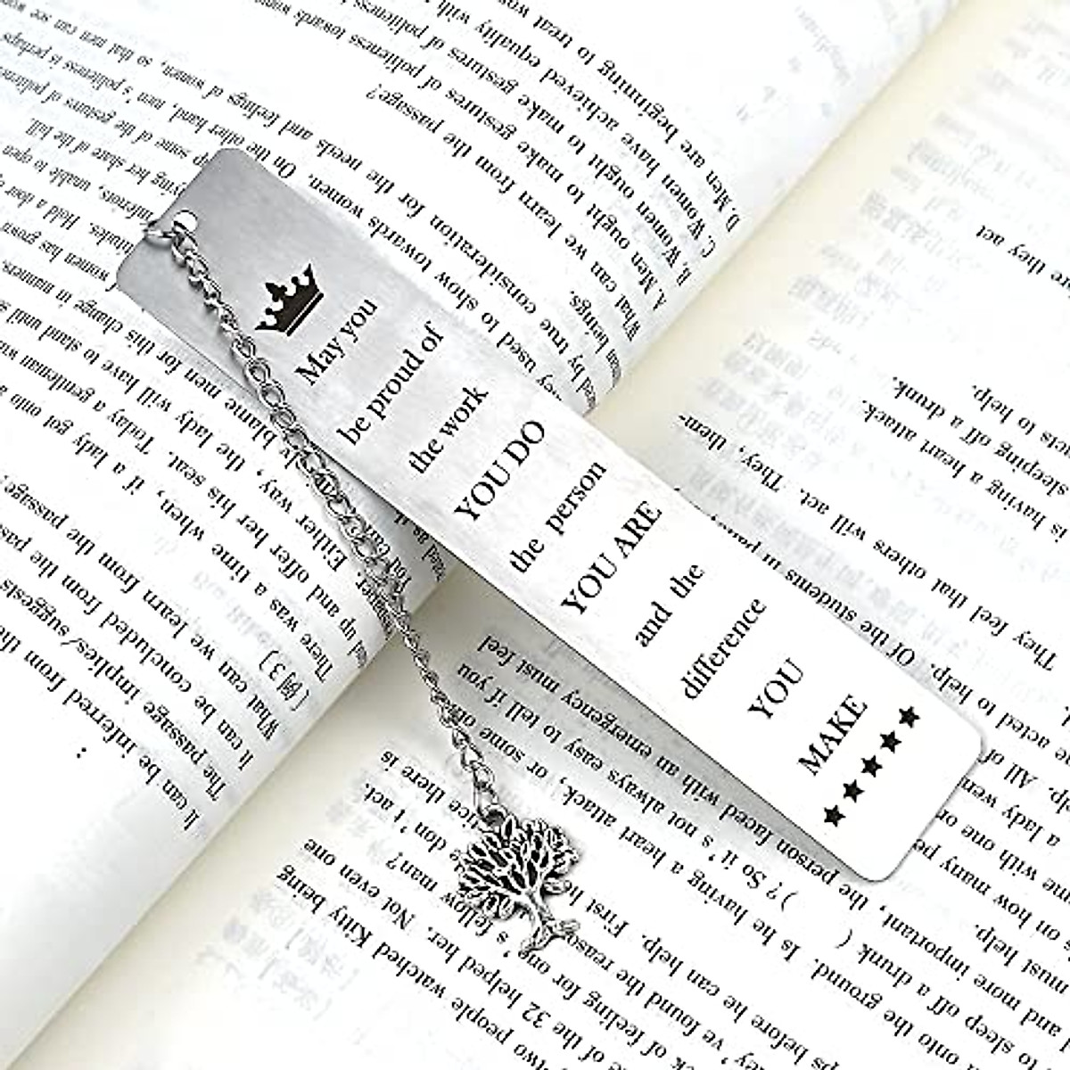Quimoy Bookmark,Cute Metal Bookmarks for Women with Chain,Book Marks for Book Lovers Teachers Students Summer Back to School New Year Retirement Birthday Gifts Christmas Stocking Stuffers