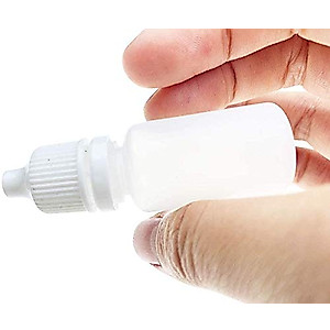 24 PCS Empty Refillable Plastic Squeezable Dropper Bottle Portable Eye Liquid Container with Screw Cap Essential Oil Container (30 ml)