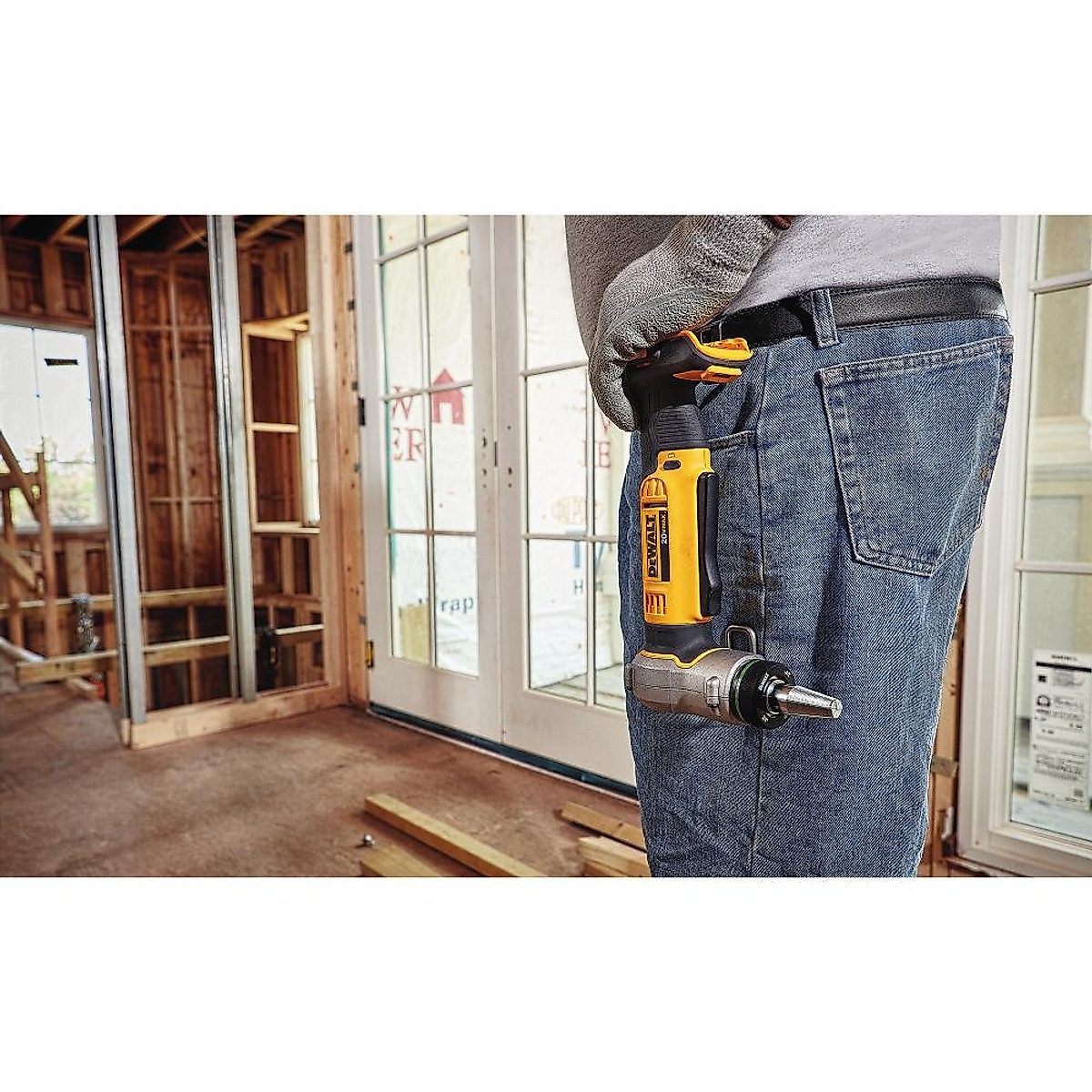 DEWALT 20V MAX* PEX Expander Tool Kit, 1-Inch (DCE400D2)