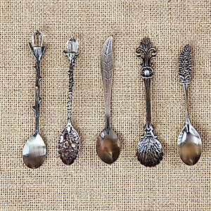 Dessert Spoons,Coffee SpoonTeaspoon,Awakingdemi Vintage Style Metal Carved Fruit Dessert Spoons for Kitchen Dining Bar,6pccs/set