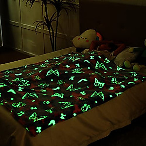 SOCHOW Butterfly Glow in The Dark Blanket for Daughters, Toys for 3-10 Year Old Birthday Presents, Soft Cozy Flannel Throw Blanket for Preteens Teens, Purple 50 x 60 Inches