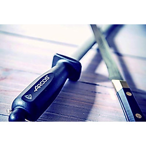 ARCOS Sharpening Steel 11 Inch Nitrum Stainless Steel and 280 mm blade. Series Chaira. Body Carbon Steel Chromium Coated 11 - Handle Polypropylene. Lightweight and smooth shapes. Yellow Color.