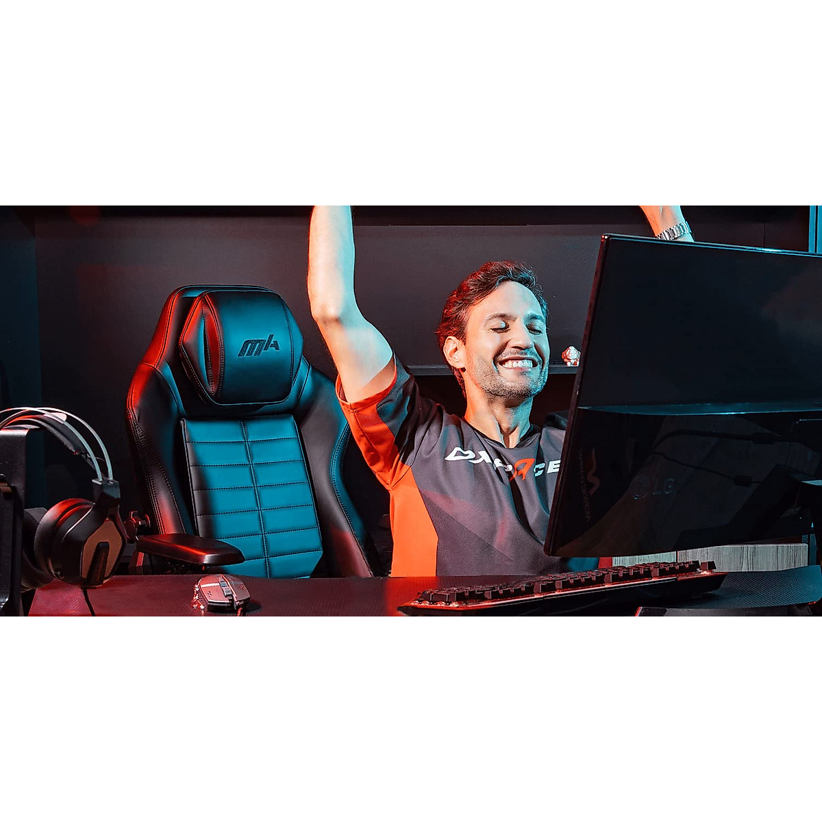 DXRacer Master Series Gaming Chair, High Back Computer Chair, Ergonomics Office Recliner Chair, Extra Large, Black