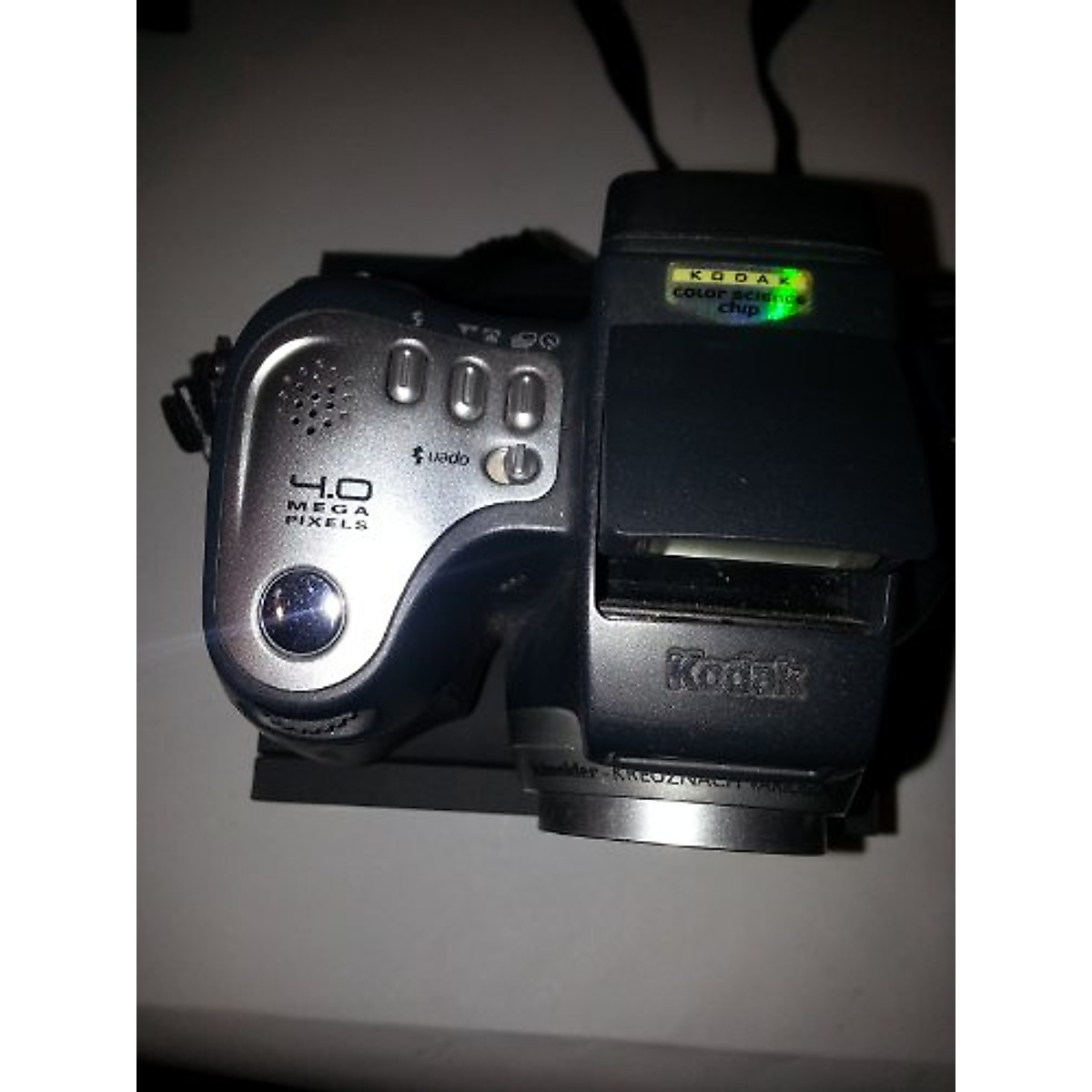 Kodak Easyshare DX6490 4 MP Digital Camera with 10xOptical Zoom (OLD MODEL)