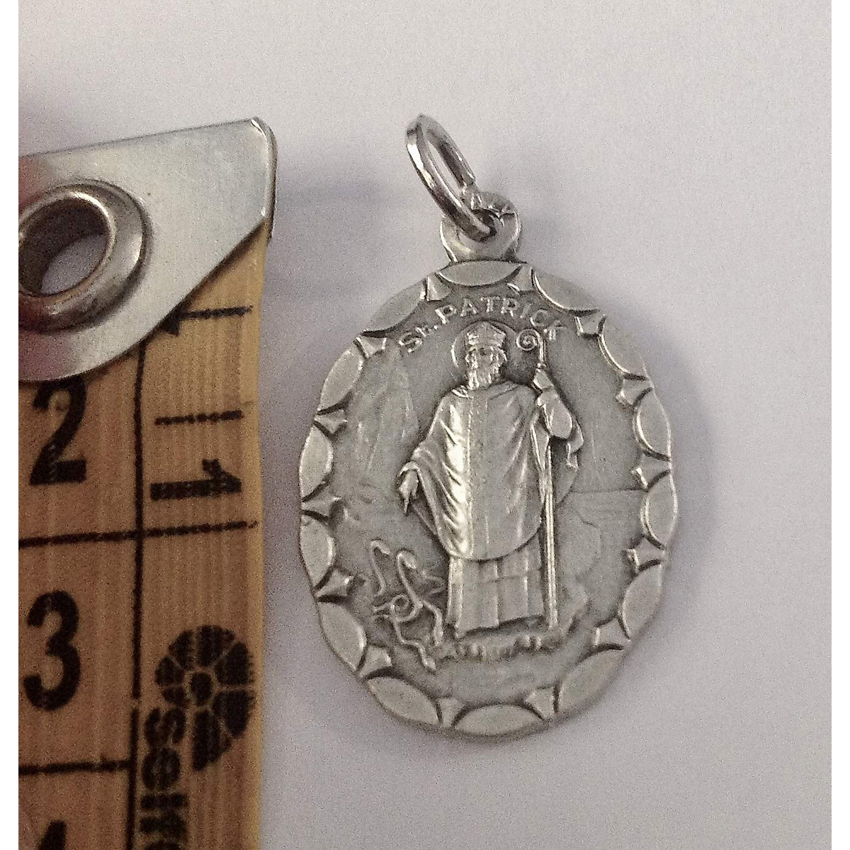 SAINT PATRICK MEDAL - OVAL SHAPE - PATRON SAINT of IRELAND -100% MADE in ITALY