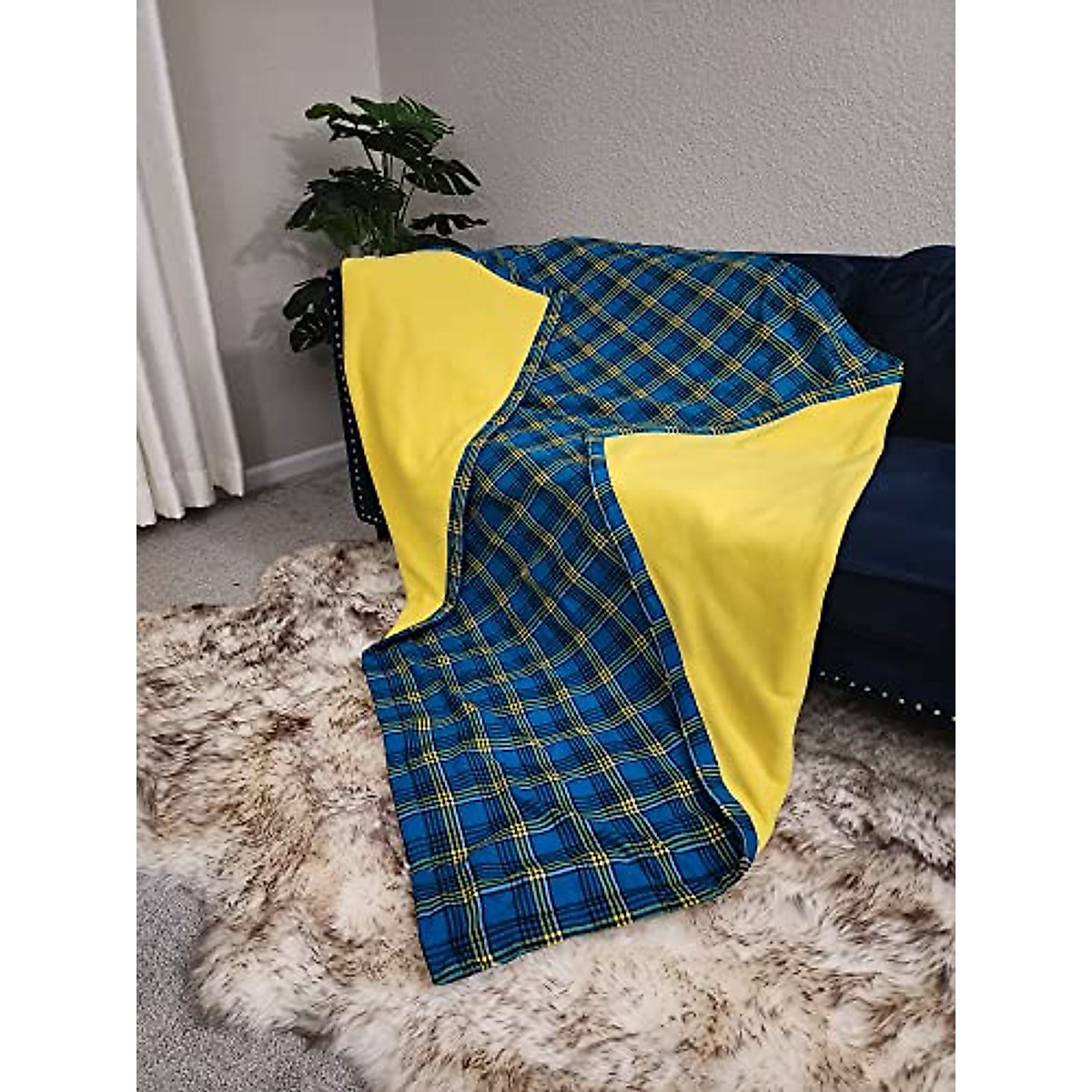 Durx-litecrete Fleece Throw Blanket - Multi-Color Plaid Safari Throw Blanket (74"x56") Cozy, Comfortable, Stylish - Kenyan Tribal Maasai shuka, Multi-Use Blanket, Picnic Mat - Yellow