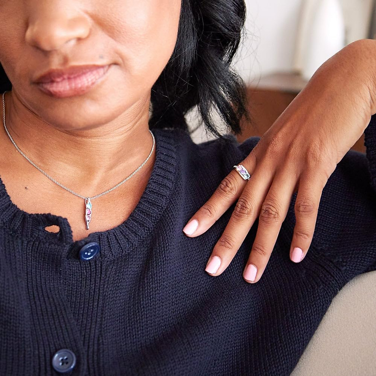 EVE'S ADDICTION Women's Personalized Sterling Silver 3 Stone Simulated Birthstone Ring (ring size 7) - Custom Birthstone Ring for Mom - Mother's Jewelry - Gifts for Mom