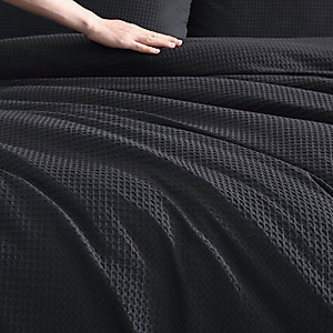 Vera Wang- King Duvet Cover Set, Reversible Cotton Bedding Set with Matching Shams, Designer Home Décor (Waffle Pique Black, King)