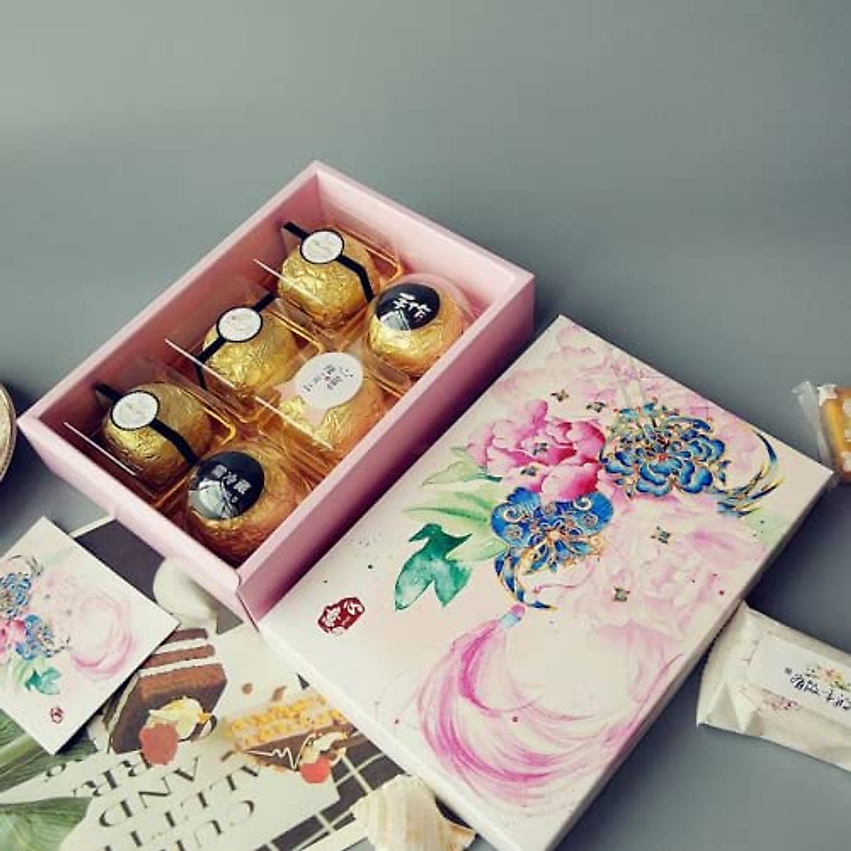 50 Pack Gold bottom Clear cover plastic mini cake box - muffin box - moon cake box - mung bean cake snow Mei Niang box（bottom 2 Inch X high 1-1/2 Inch）