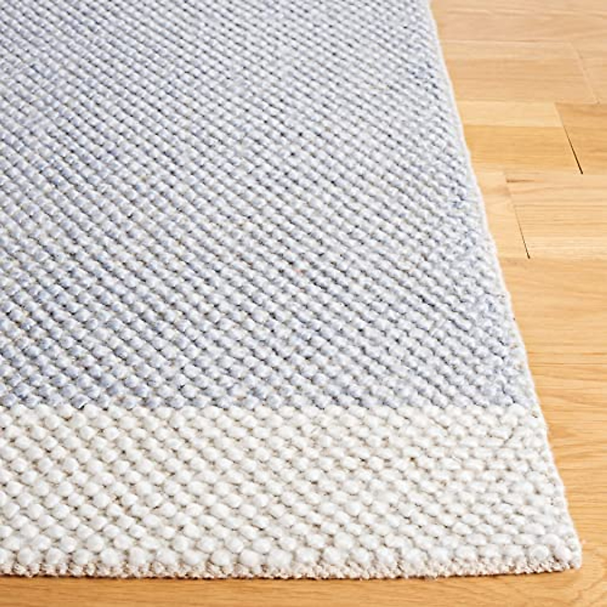 SAFAVIEH Natura Collection Accent Rug - 3' x 5', Light Blue & Ivory, Handmade Flat Weave Modern Stripe Wool, Ideal for High Traffic Areas in Entryway, Living Room, Bedroom (NAT324L)