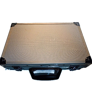 BUNDLE Sony PlayStation Portable PSP , 1 Family Guy Game, 1 Daxter game, 1 Metal Aluminum carrying case , power cords