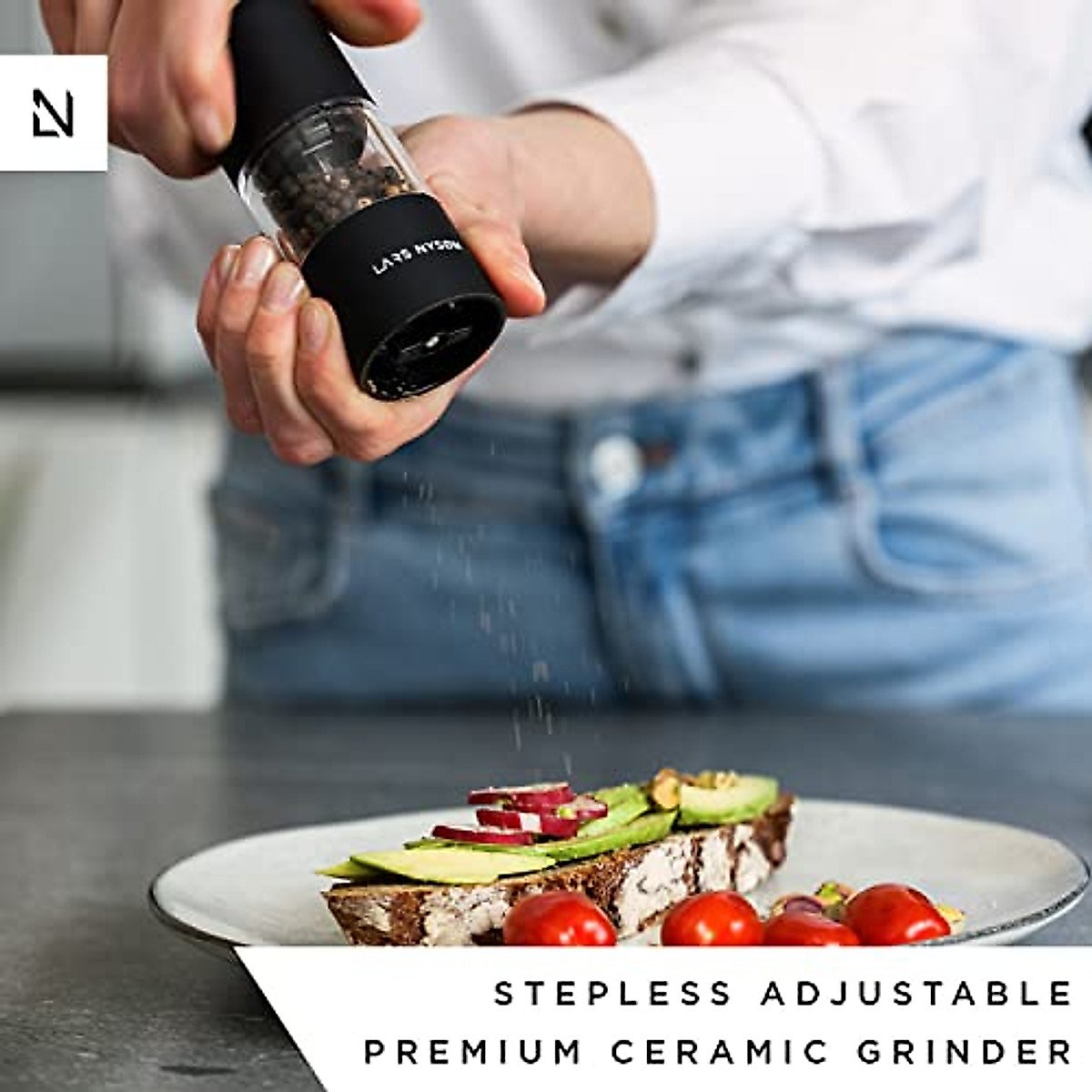 LARS NYSØM Salt and Pepper Grinder Set I Salt and Pepper Mills with Adjustable Ceramic Grinder 2 pieces I Manual Design Spice Grinder Set I Black/White