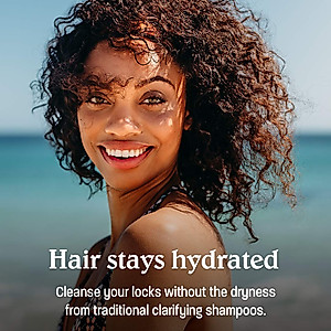 Malibu C Un-Do-Goo Shampoo (1 Packet) - Clarifying Shampoo to Remove Product Build Up + Resins from Hair - Shine Restoring, Moisturizing Cleansing Shampoo