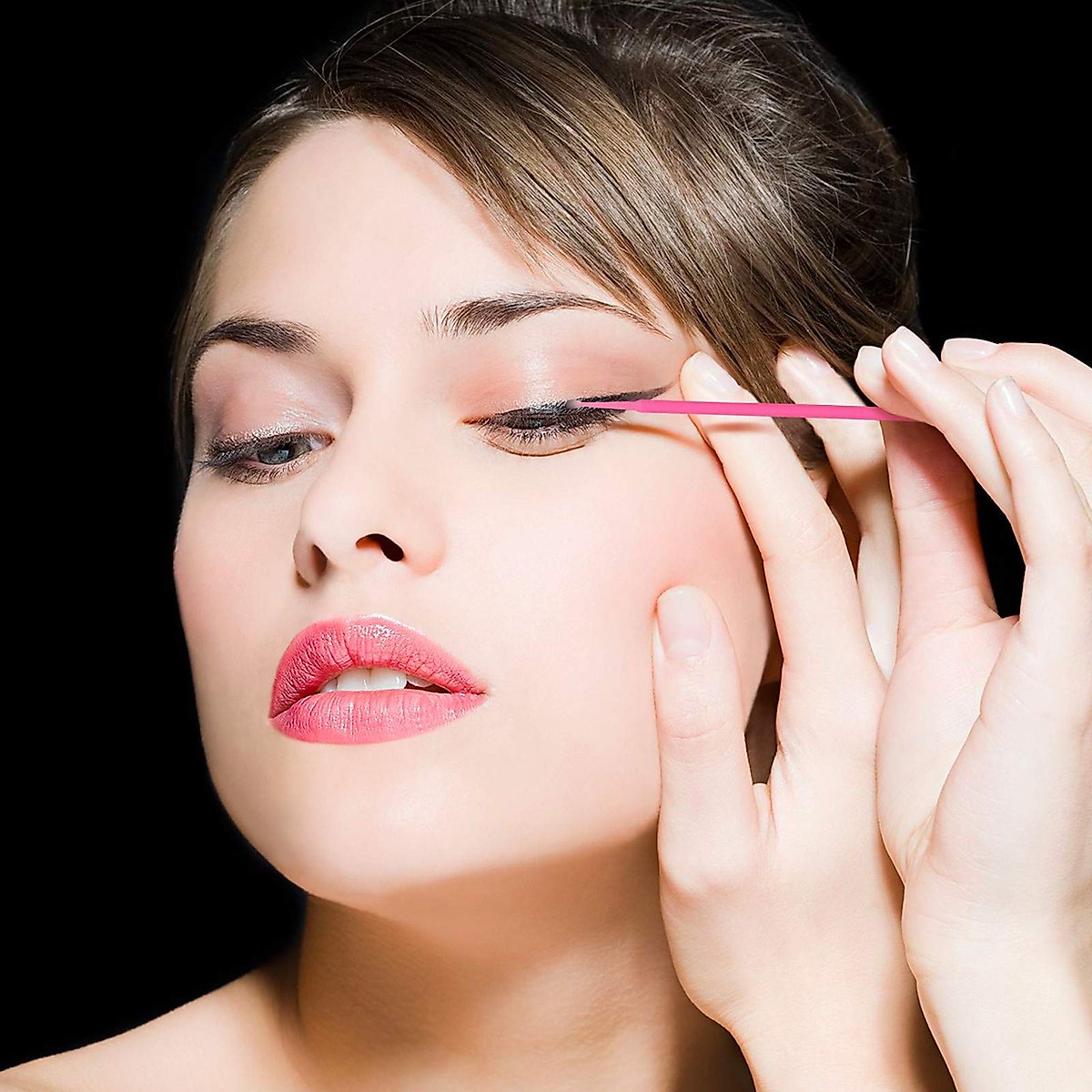 Cuttte 500PCS Disposable Micro Swabs for Eyelash Extension, Micro Applicators Eyelash Swabs for Makeup Application Multi-colored (Head Diameter: 1.5/2.0/2.5 mm)