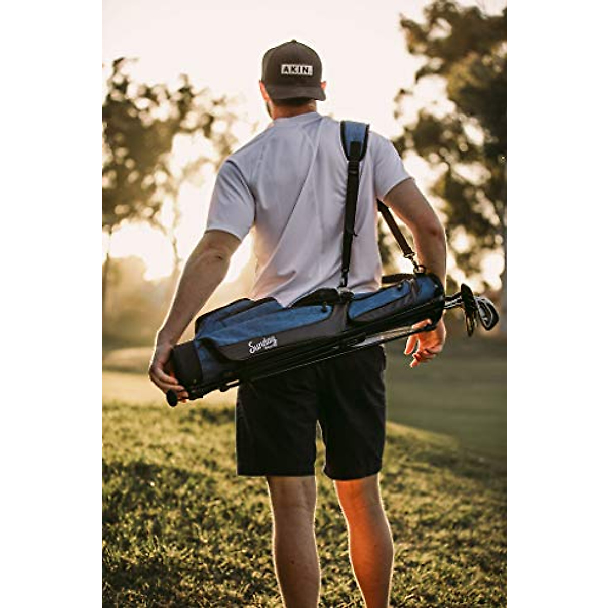 Sunday Golf Loma Bag – Holds 5 to 7 Clubs – Ultra Lightweight Sunday Carry Bag with Strap Stand – Golf Stand Bag for The Driving Range, Par 3 and Pitch n Putt Courses, 31 Inches Tall