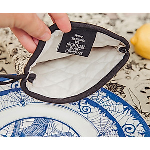 Disney The Nightmare Before Christmas Black and White Kitchen Oven Mitt Glove