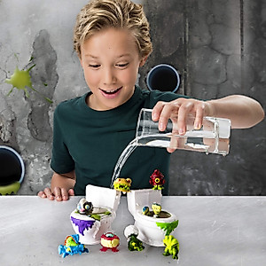Flush Force - Series 1 - Bizarre Bathroom Collectible 8-Pack Figures (Color/Styles May Vary)