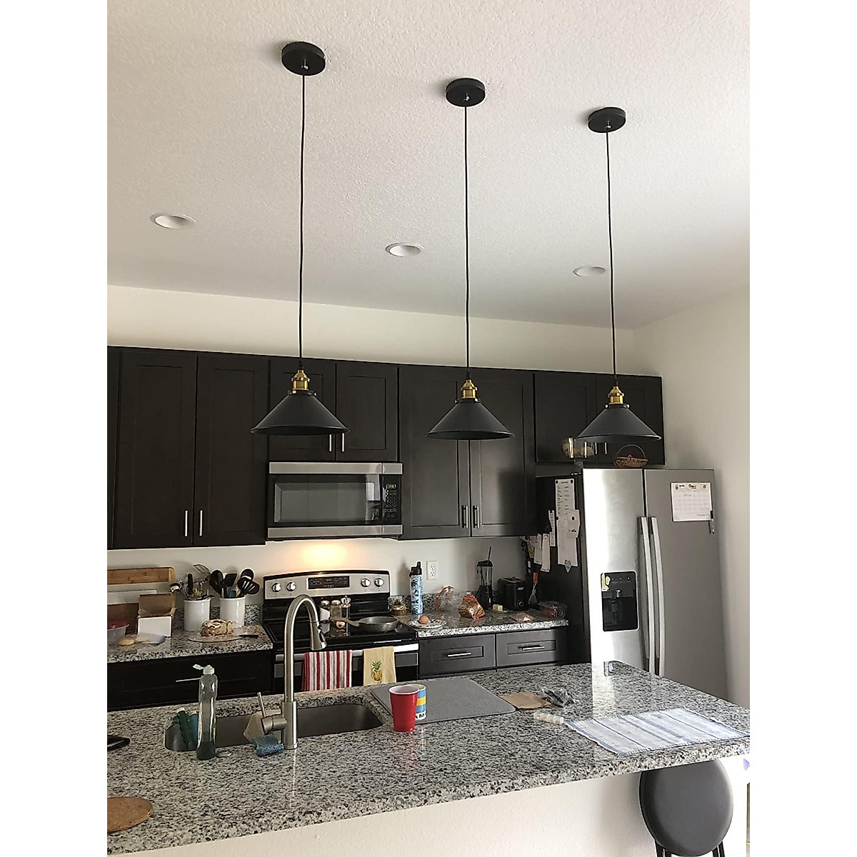 ANUOMY 1 Pack Battery Operated Pendant Light with Remote,indoor Black No Wiring Ceiling Hanging Lamp,Vintage Wireless Pendant Lighting Chandelier Fixture for Farmhouse Dining Room Kitchen Island