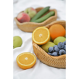 VPQ Handmade Rattan Bread Baskets Round Wicker Fruit Serving Storage Bowls, Natural Woven Decorative Kitchen Counter Organizing (Honey Brown) M-10.2''