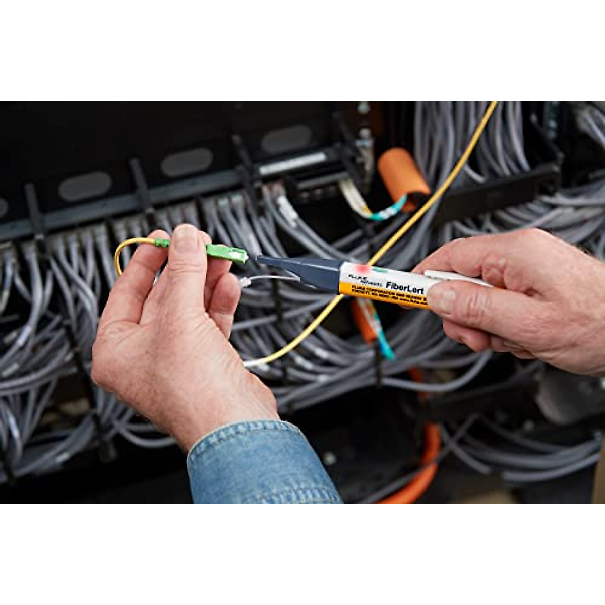 Fluke Networks FIBERLERT-125 Fiber Optic Cable Tester and Detector