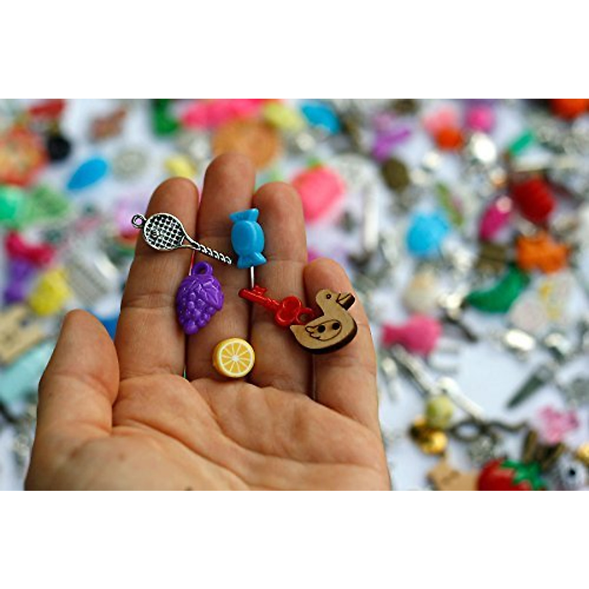 TomToy Small Mixed I Spy Trinkets for I Spy Bag/Bottle, DIY Projects, Crafts, Scrapbooking, 1-3cm, Set of 20 trinkets