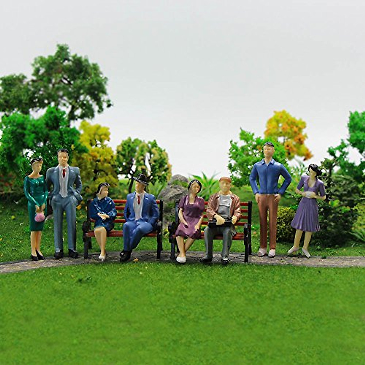 P3001 28pcs 1:30 Painted Figures I Scale Standing and Seat People Assorted Poses Model Trains