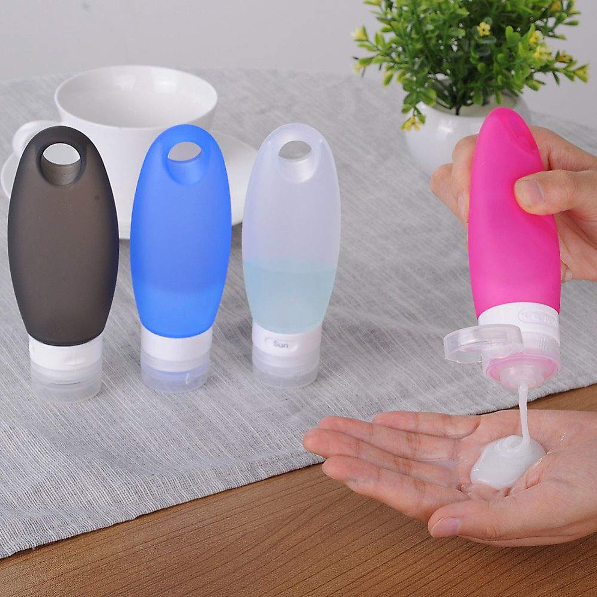 Fullplus Portable Silicone Squeezable Bottles Refillable Cosmetic Gym Containers Travel TSA Approved Tube Set with Shower Lanyard for Shampoo Lotion(3.3 oz,Pack of 4)