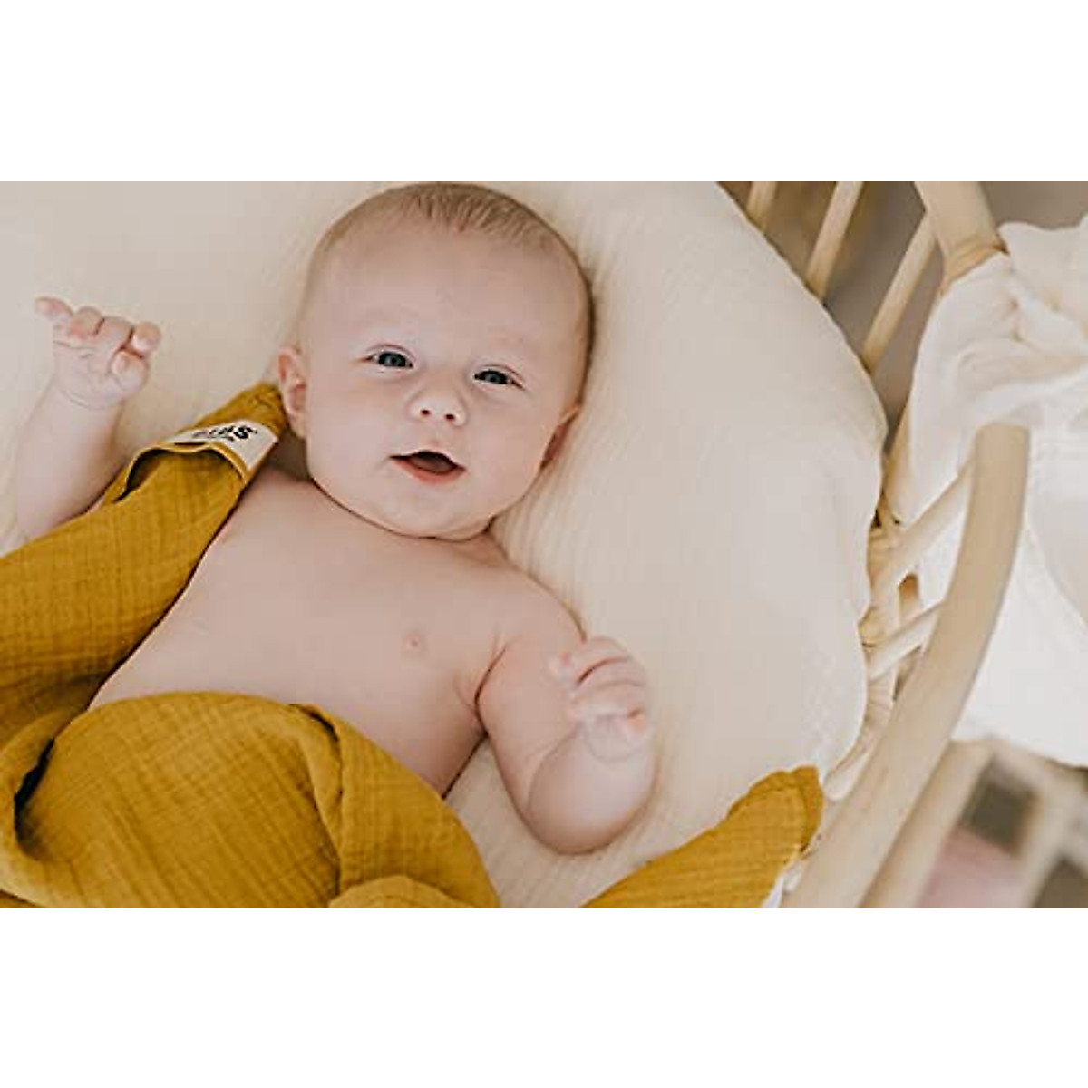 BIBS Cuddle Cloth | 2-Pack of 100% Organic Cloths | Perfect Nursing & Changing Mat Cover | Soft & Absorbent | Made in Denmark | Measures 27" x 27" (Sage)