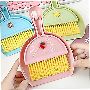 KOMBIUDA 3 Sets Mini Desktop Broom Mini Whisk Broom Screen Cleaning Brush Keyboard Cleaner Computer Cleaning Brush Keyboard Cleaning Kit Broom and Dustpan Dustpan and Pink Plastic