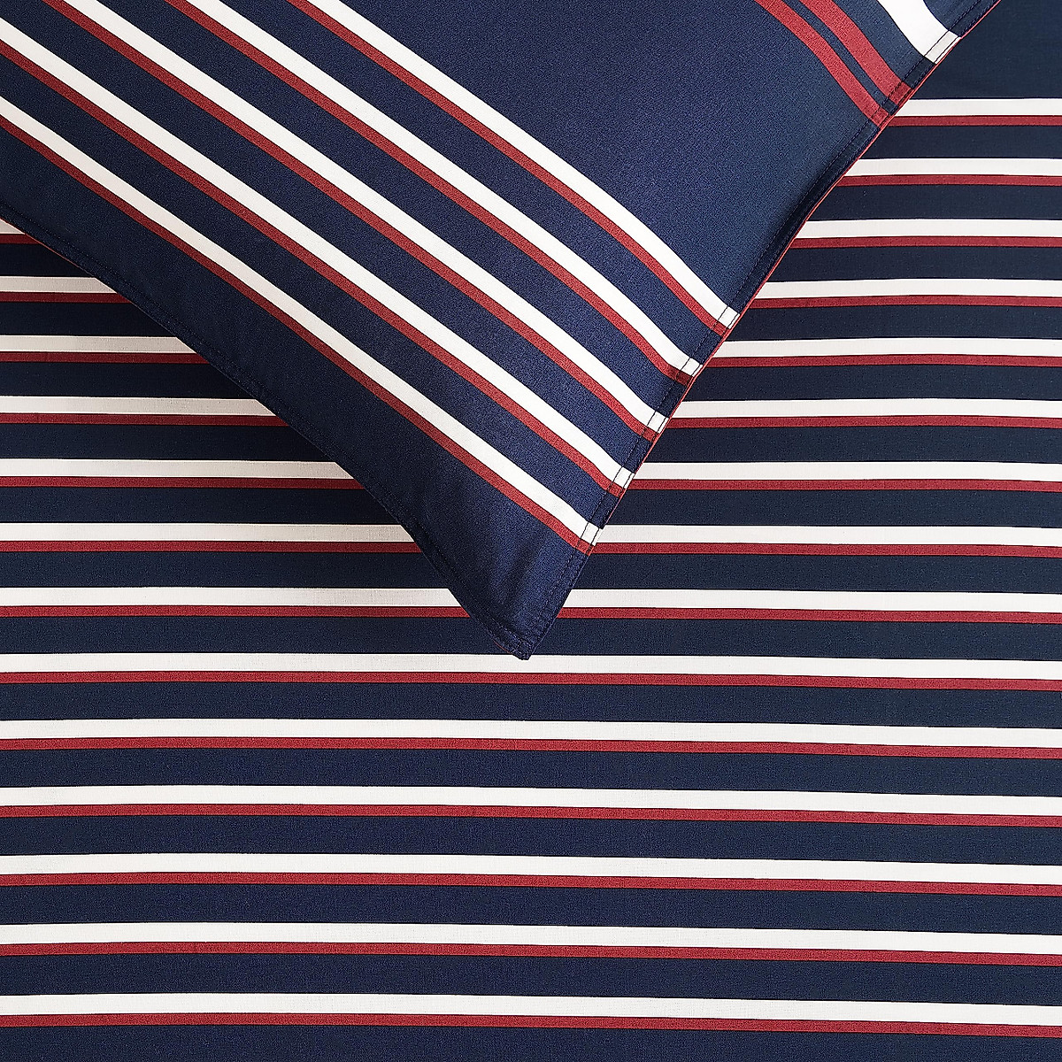 Nautica Duvet Cover Set Cotton Reversible Bedding with Matching Sham, Medium Weight for All Seasons, Twin, Mineola Red/White/Navy