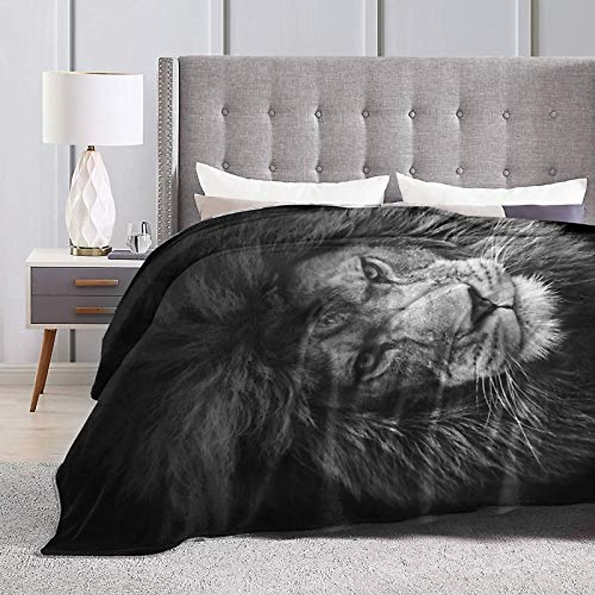 Cool Lion Fleece Throw Blanket Cozy Soft Plush Blanket for Sofa Couch Bed - 60" X 50"