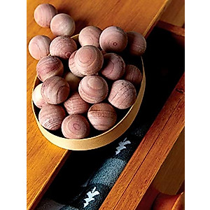 Venxic 100 Pack Aromatic Cedar Balls for Shoes Clothes Storage Fresh