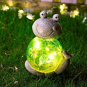 MUMTOP Solar Lights Outdoor Garden- Garden Statues - Resin Frog Solar Lights LED Light with Crackled Glass Garden Decor for Outside