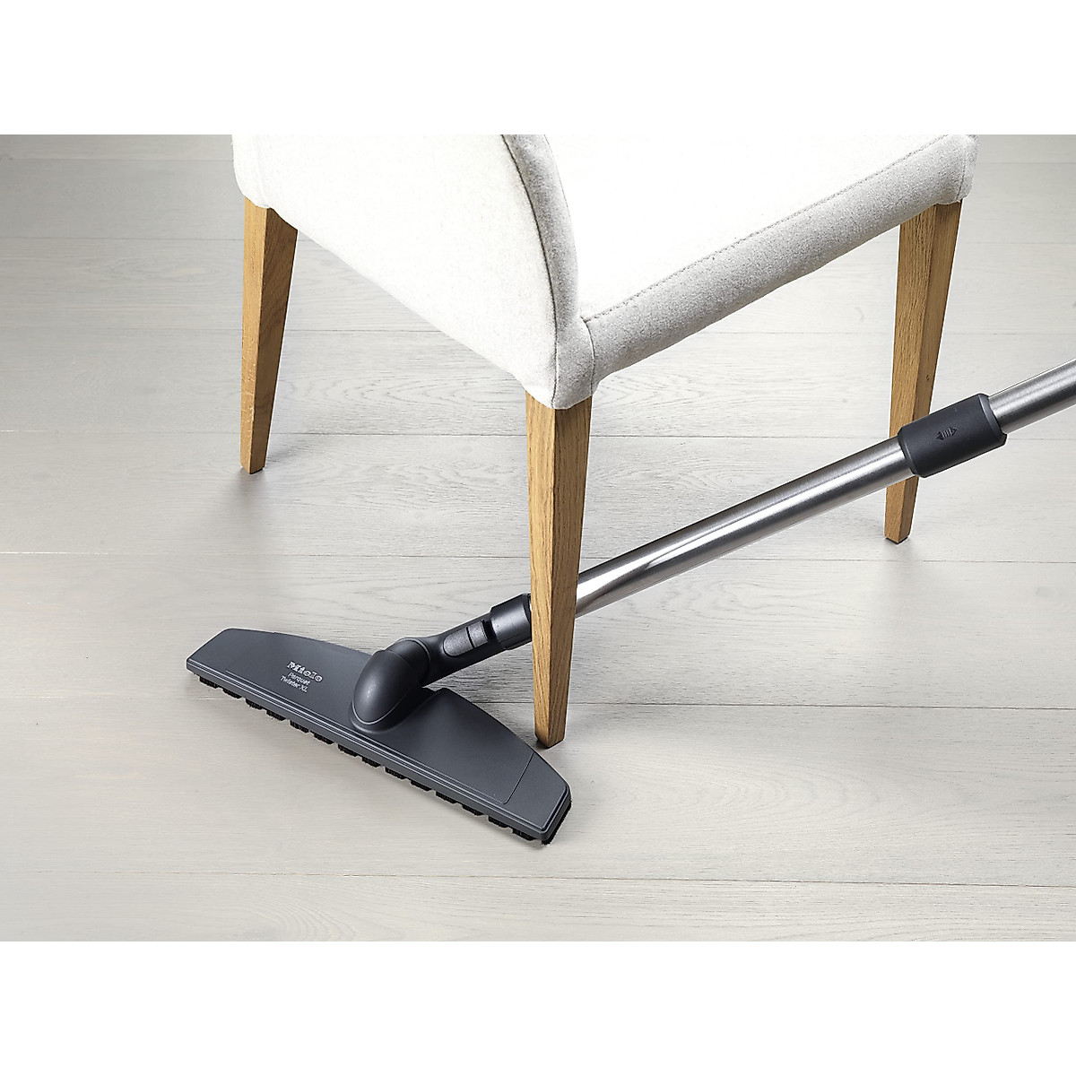 Miele Original XL Parquet Twister FloorBrush, Attachable Vacuum Cleaner Brush for Sensitive Wood Floors, 16 inch wide, Black