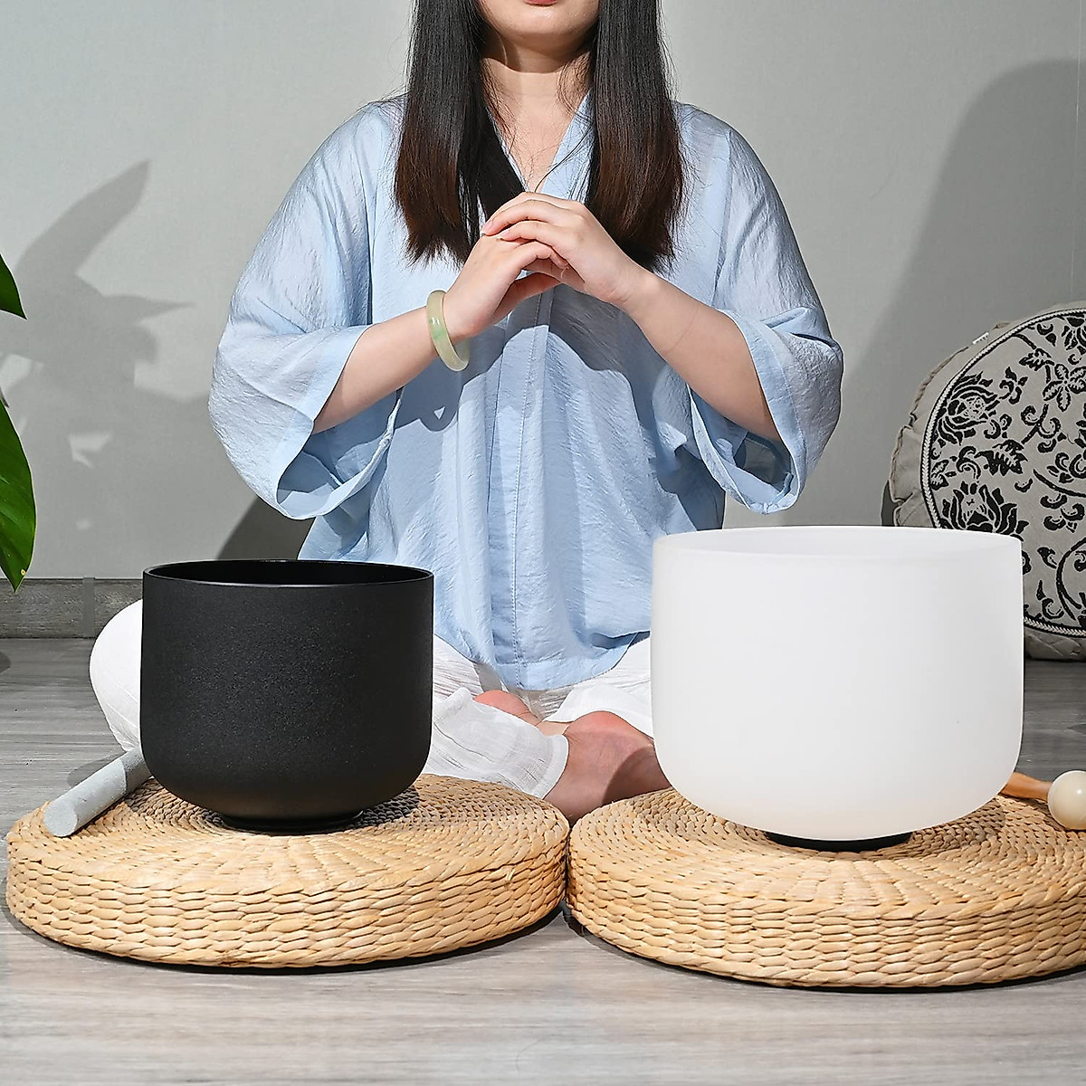 Couple of 2 PCS Yin and Yang Crystal Singing Bowl Set 8 Inch Black and 10 Inch White Mutual Attraction Bowls