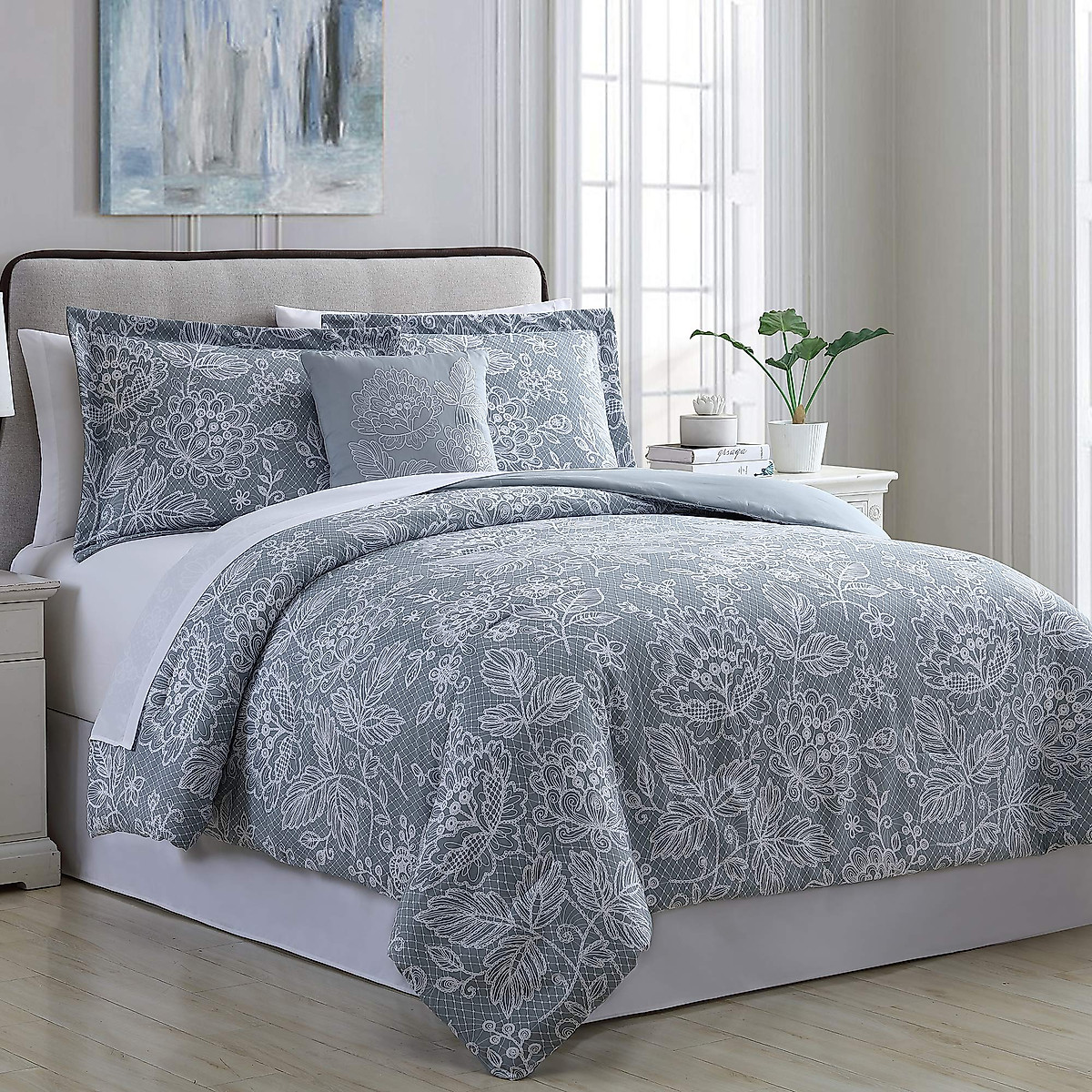 Amrapur Overseas | Olivia 8-Piece Printed Reversible Bed in a Bag (Silver Blue, Queen)