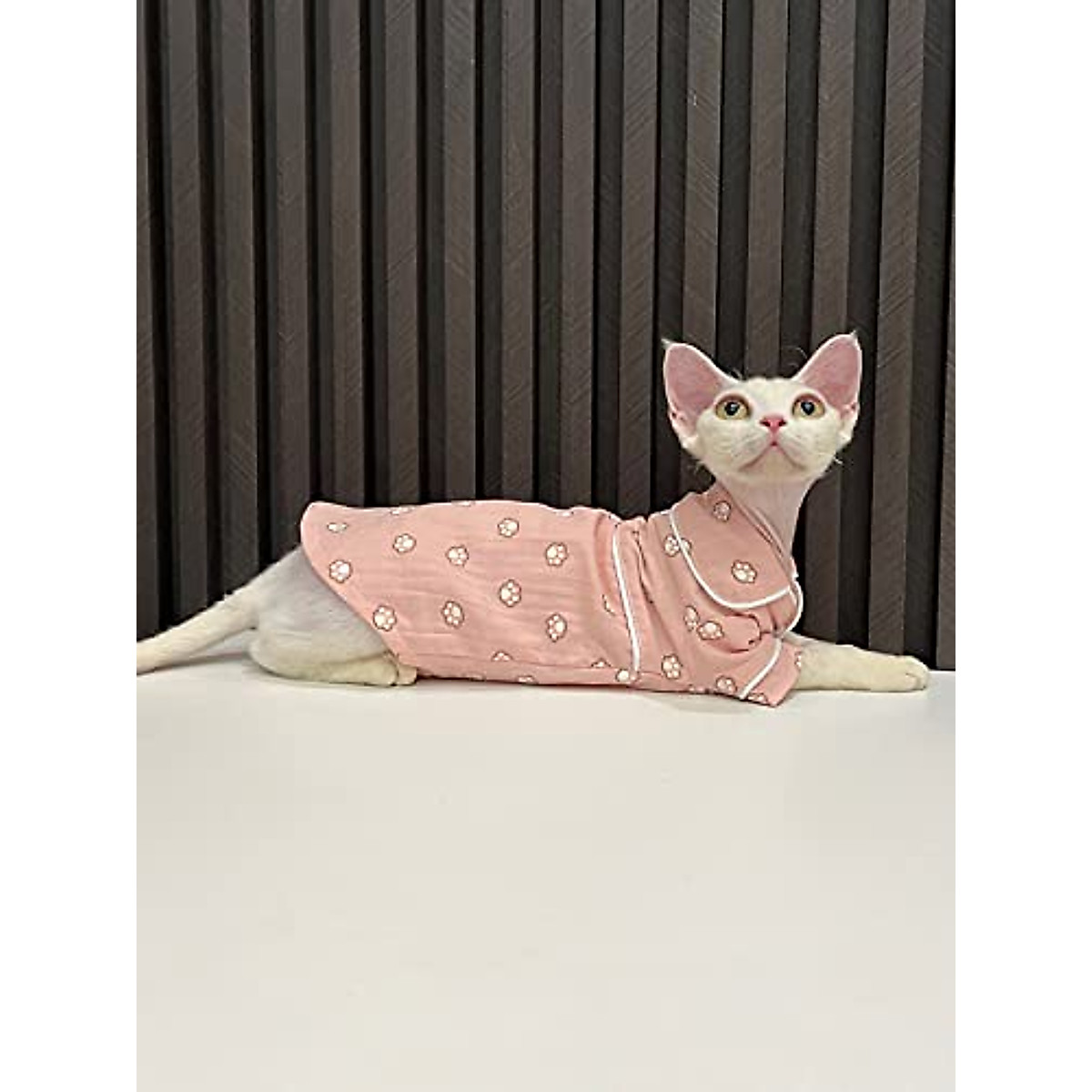 Sphynx Hairless Cat Clothes Autumn Cartoon Pattern Pajamas Air Cotton T-Shirts Comfortable Kitten Shirts Pet Clothes for Cat (M(4.4-5.5lbs), Pink)